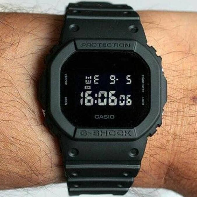 Jual Casio G-Shock DW-5600BB-1 / GShock DW5600BB Original & Bergaransi ...
