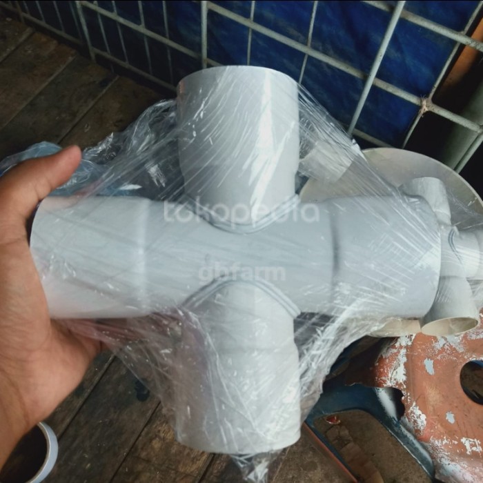Jual Sambungan Pipa 1,5 Dim Atau 1 1/2 Inci 4 Arah Way Elbow Fitting ...