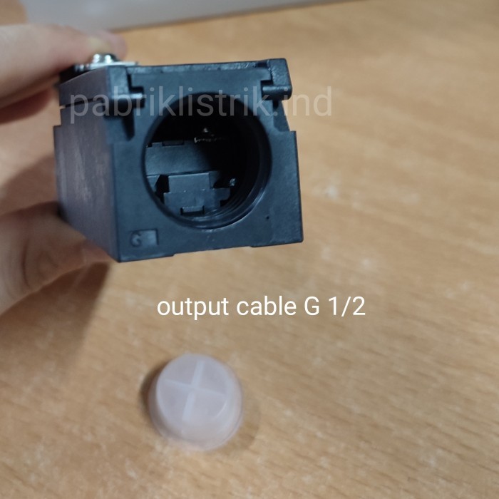 Jual TERMURAH LIMIT SWITCH D4D 1121N PRSMAAN D4N 112G 212G 412G 912G OMRON ORIGINAL | Shopee ...