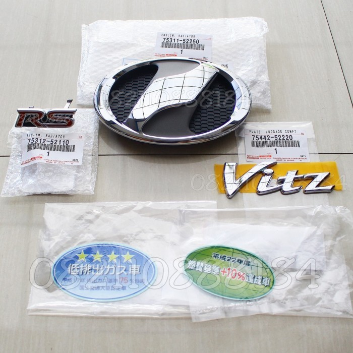 Jual Emblem Badge Toyota Vitz RS Yaris Original Japan | Shopee Indonesia