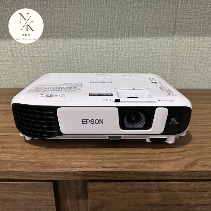 Jual Proyektor Epson Eb X450 New 100 % Original | Shopee Indonesia