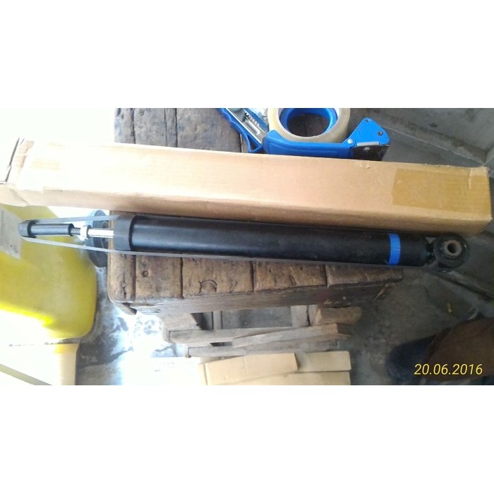 Jual Shock Breaker Absorber Belakang Nissan Datsun Go Original | Shopee ...