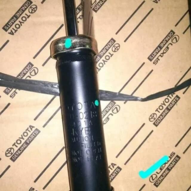Jual Shockbreaker Toyota Altis Lama Belakang Tahun 2002-2004 Asli ...