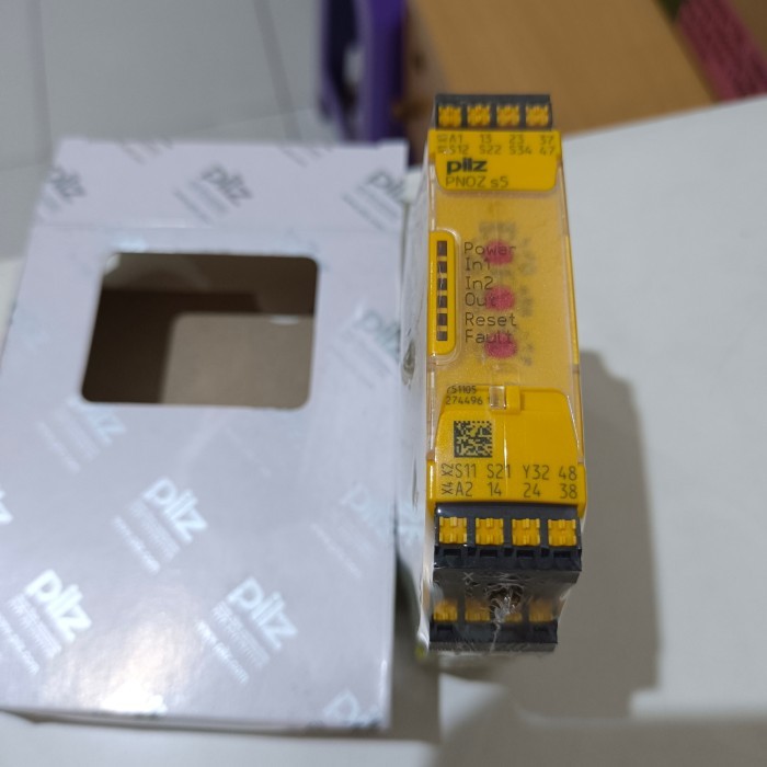Jual "Pilz" Safety Relay Pnoz S5 C 24Vdc 2 N/O 2 N/O T 751105 Genuine ...