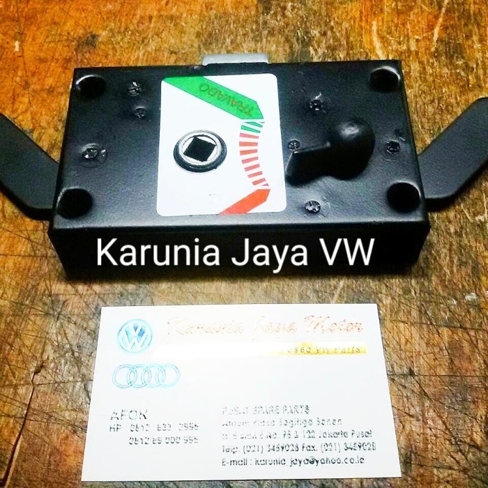 Jual DOOR LOCK PINTU TENGAH VW KOMBI BRAZIL DI PART VW SPAREPART VW ...