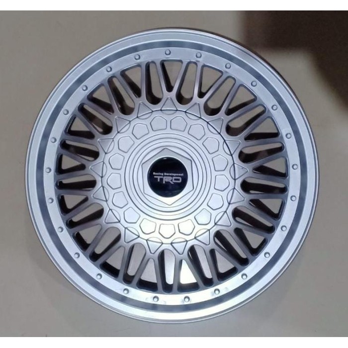 Jual Isoka - Wheeldop Dop Roda Mobil Ring 13 Dan 14 Inch Tipe Cl ...