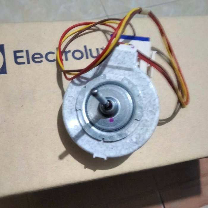 Jual FAN MOTOR KULKAS ELECTROLUX 2 PINTU | Shopee Indonesia