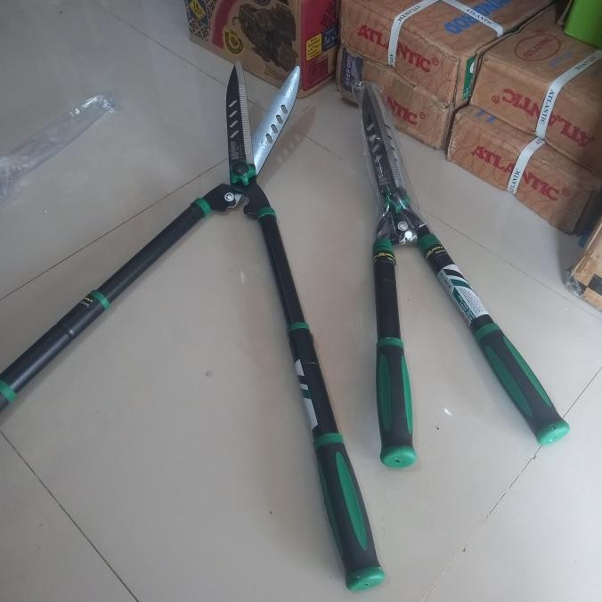 Jual GUNTING RUMPUT BESI TAJAM GUNTING PAGAR TAMAN JUMBO GAGANG BESI ...