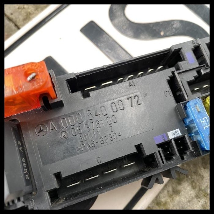 Jual Original W210 Fuse Relay Box Electronic Module A0005400072 ...