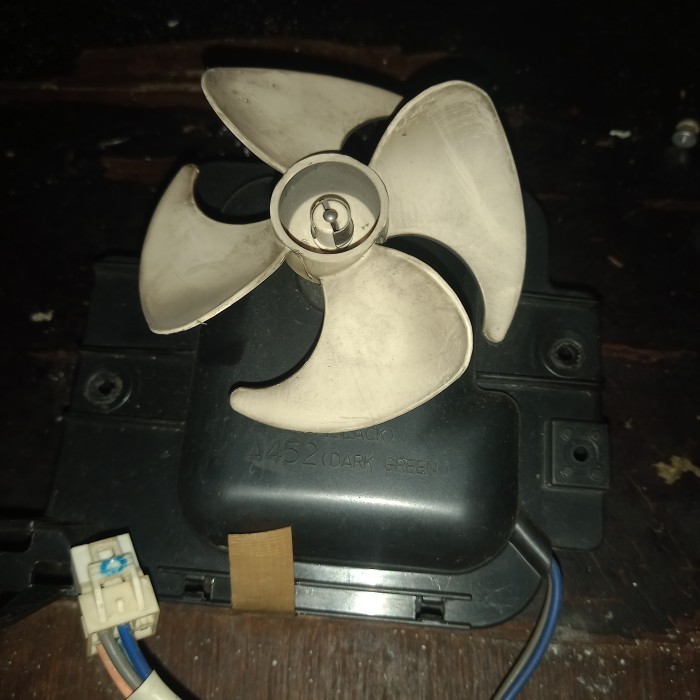 Jual FAN MOTOR KULKAS SHARP ORIGINAL | Shopee Indonesia