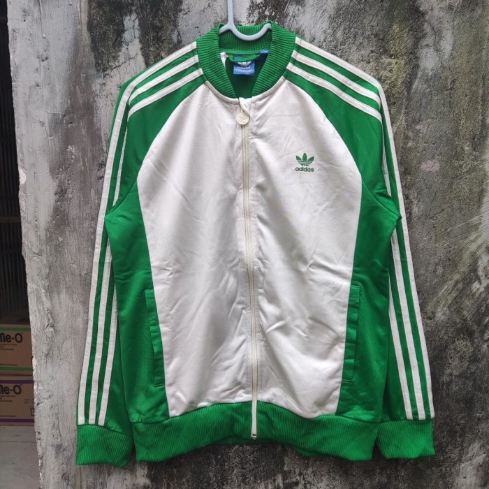 Jual TRACKTOP ADIDAS SUPERSTAR FIREBIRD HIJAU PUTIH | Shopee Indonesia