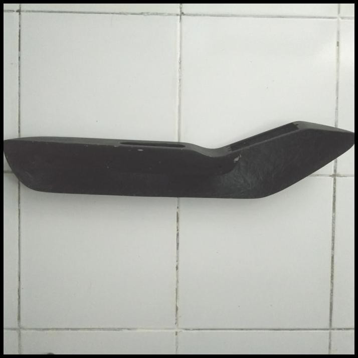 Jual DISKON ARM REST PENYANGGA PINTU DOORTRIM DEPAN KANAN ISUZU PANTHER ...