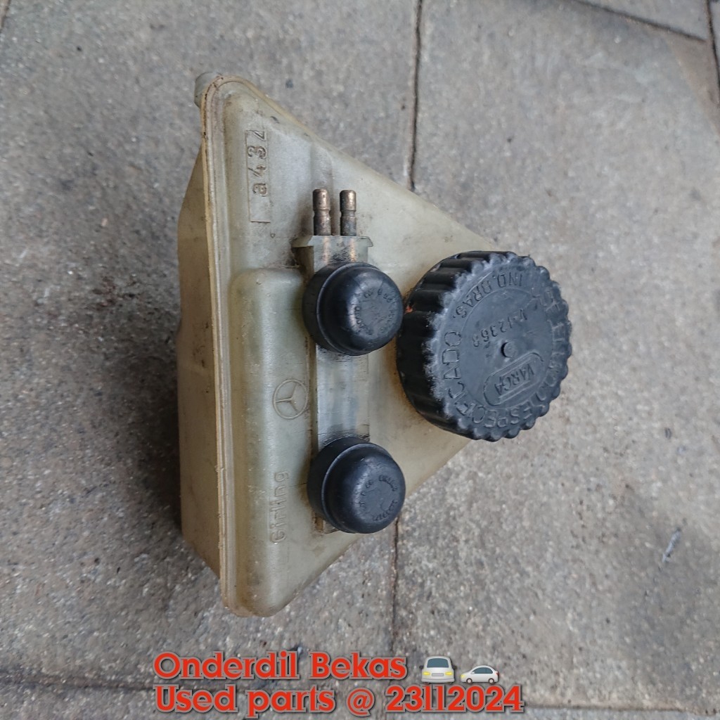 Jual tabung minyak rem reservoir mercedes benz w124 | Shopee Indonesia