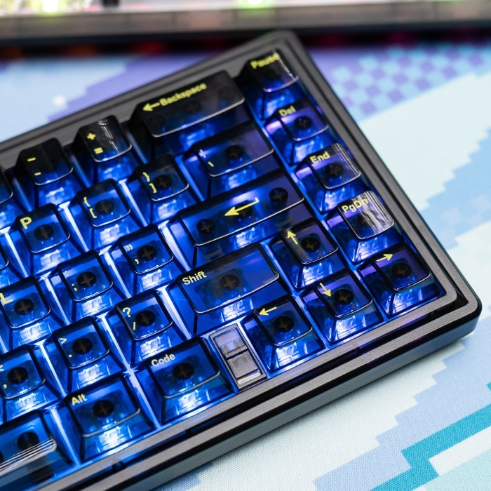 Jual Onlyone ClearCaps V2 Transparent Keycaps by Press Play | Shopee ...
