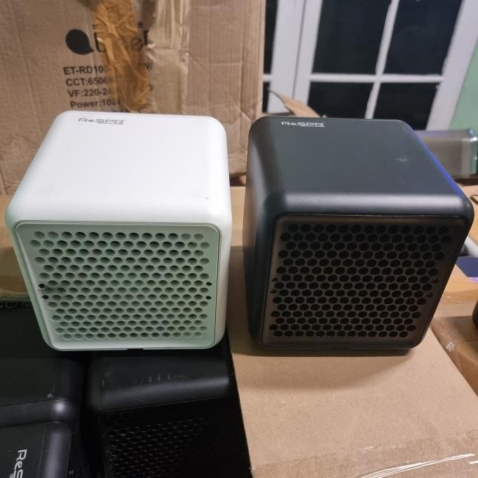 Jual ReSPR ONE Air Purifier And Sterilizer Black dan White Pembersih ...