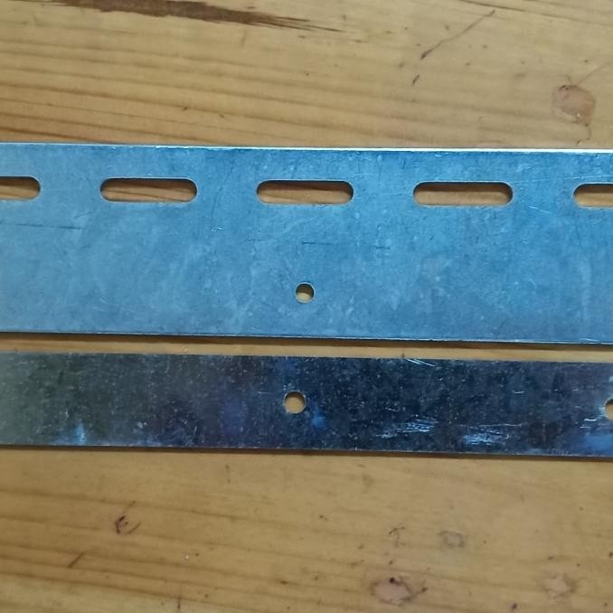 Jual bracket - gantungan utk tirai pvc 20cm galvanis 5 lubang | Shopee ...