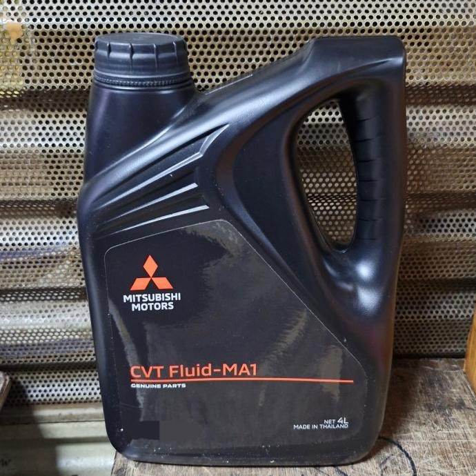 Jual OLI MATIC CVT MA1 FLUID 4 LITER 1 GALON ASLI MITSUBISHI NEW ...