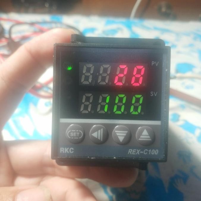 Jual REX C-100 DIGITAL PID TEMPERATURE CONTROLLER OUPUT : RELAY ORIGINAL DAN TERPERCAYA | Shopee ...