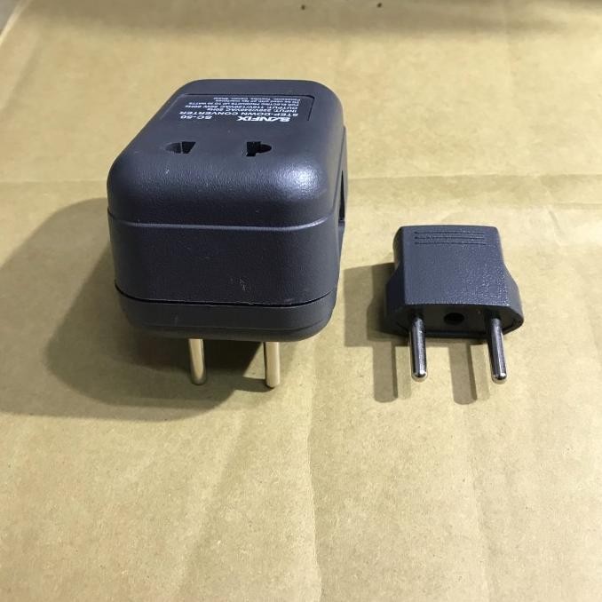 Jual Step Down Konverter adapter colokan listrik 220v to 110v 50watt ...