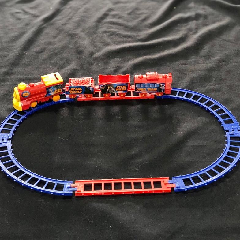 Jual sd-5 Mainan Anak Rel Track Kereta Api Train Play Set 3 kereta api ...