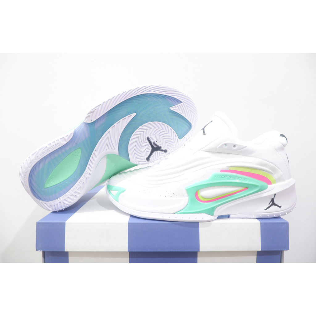 Jual SEPATU BASKET JORDAN LUKA 3 LOW PHOTO FINISH | Shopee Indonesia