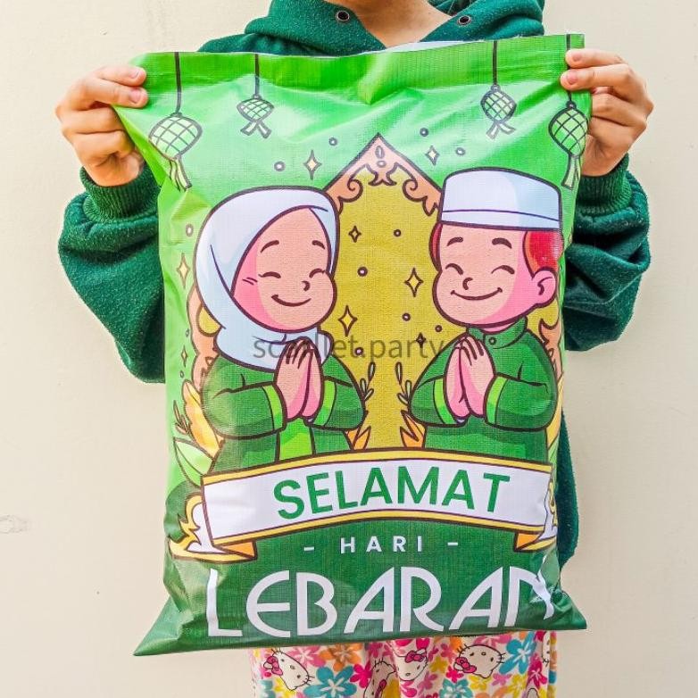 Jual PROMO [ISI 50 SNACK] PAKET SNACK LEBARAN JUMBO ISI 50 SNACK KADO ...