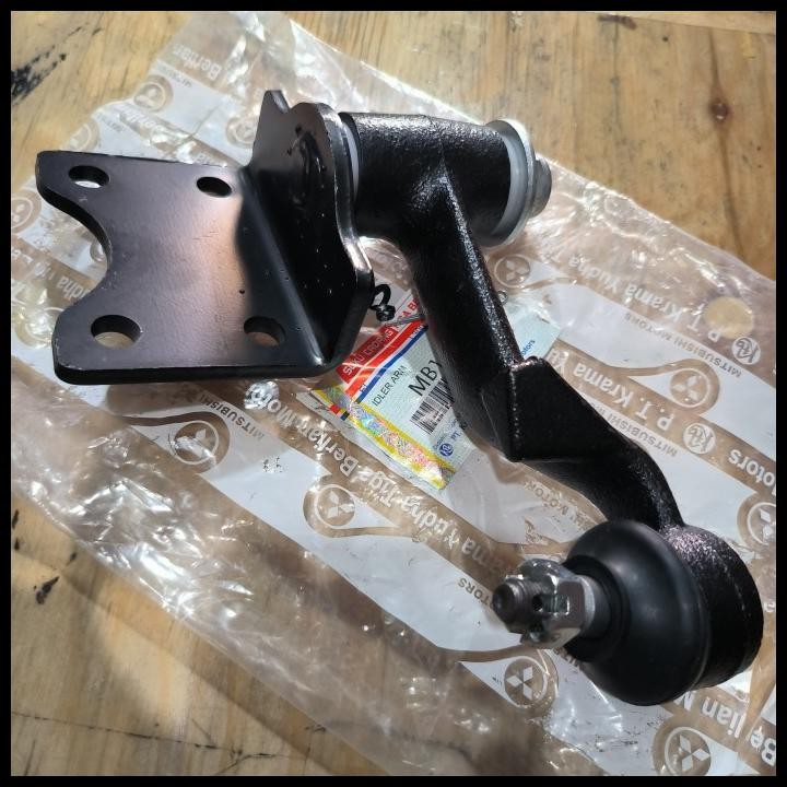Jual GRATIS ONGKIR IDLER ARM HOUSING CENTER ARM STIR BELL CRANK L300 ...
