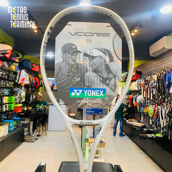 Jual Yonex Vcore 100L Sand Beige 2024 Tennis Racket ( Raket Tenis Yonex ) | Shopee Indonesia