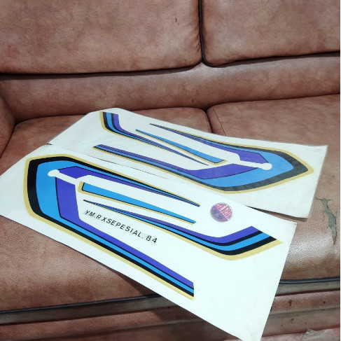 Jual Lis body RXS Special 84 Biru Striping Stiker Tangki RX Special ...