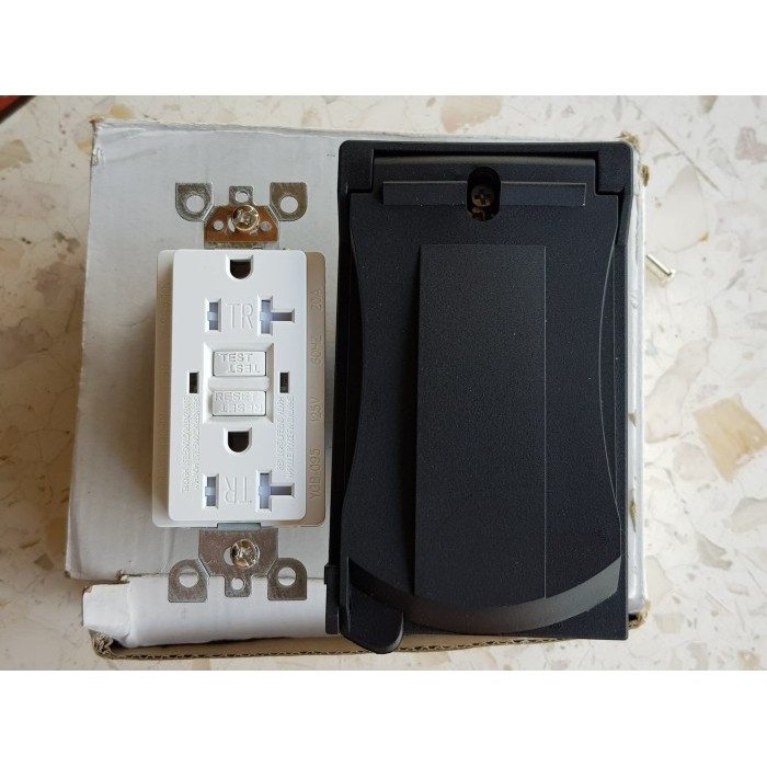 Jual RCD GFCI 20A 125VAC 60HZ YGB-095 GROUNDING GROUND FAULT CIRCUIT ...