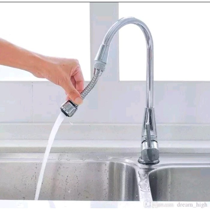 Jual Sambungan Kran Air Besi Praktis Flexible 360 Derajat Sambungan ...