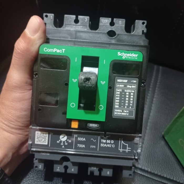 Jual Bagus Mccb 3Phase 3P 250A Schneider Nsx250F Nsx250 Nsx 250F ...