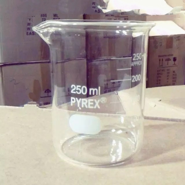 Jual TERBARU! Breaker Gelas Ukur Kaca PYREX 250 ML | Shopee Indonesia