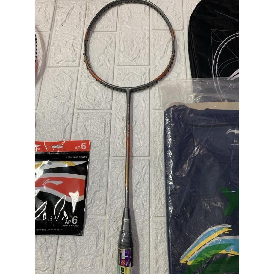 Jual Diskon Raket Badminton New Lining Turbo X 90 Iii/ X90 Ultralight ...