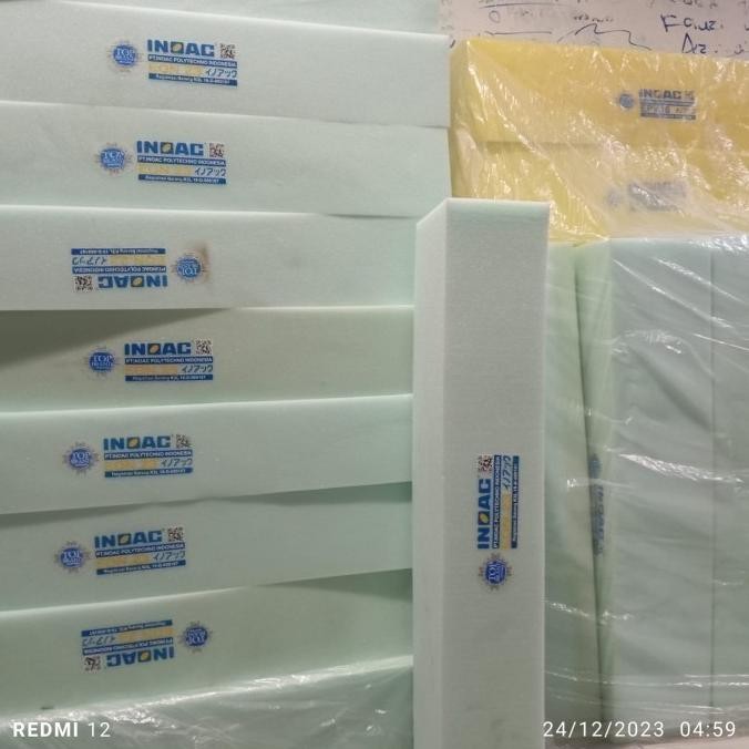 Jual Busa Potong / Potongan Busa ukuran 30x50 tebal 25 cm | Shopee ...