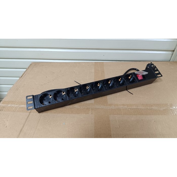 Jual PDU 8 PORT RACKMOUNTED 19INCH 1U POWER DISTRIBUSI UNIT | Shopee ...