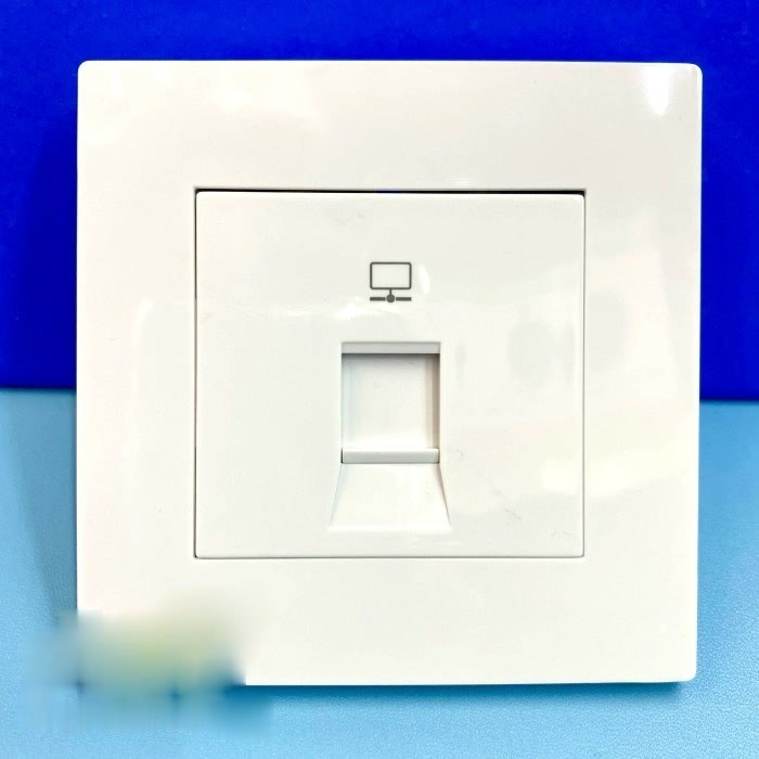 Jual BOSS / Outlet Data Cat6 RJ45 Boss / B1031CAT6 | Shopee Indonesia