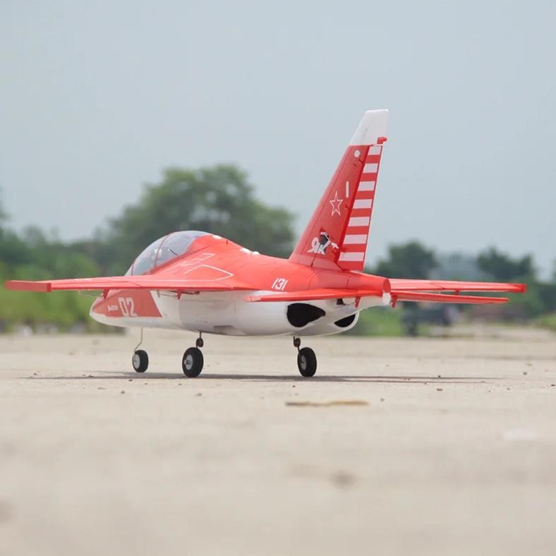 Jual Promo Freewing Yak-130 70mm electric ducted jet aircraft assembly fixed wing aircraft model ...