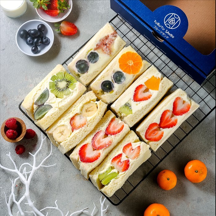 Jual Premium Japanese Fruit Sandwich Sando Box Mix 8pcs | Shopee Indonesia