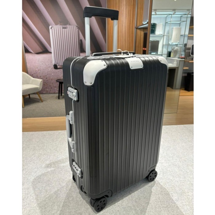 Jual RIMOWA Hybrid Cabin 34L - Koper Kabin -Matte Black | Shopee Indonesia