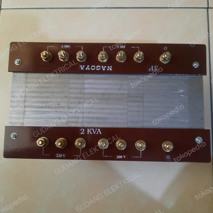 Jual Co Langsung Aja Trafo Step Up Step Down Auto 3 Phase 380V/400V - 200V/220V 2 Kva | Shopee ...