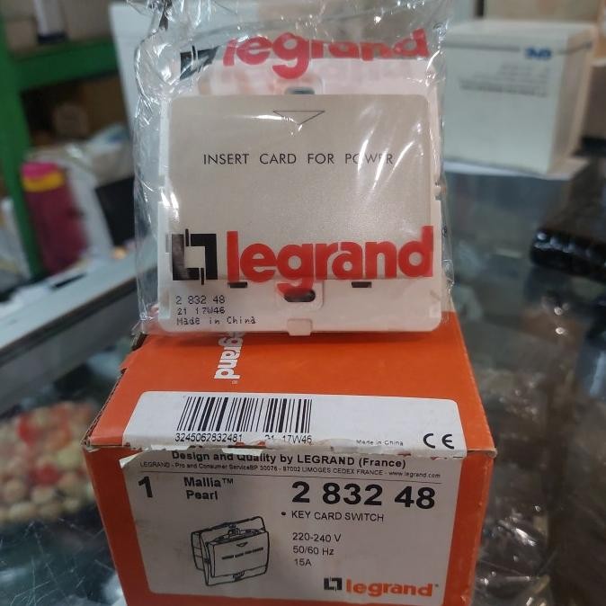 Jual Terjangkau Key Card Switch Mallia Pearl 283248 Legrand | Shopee ...
