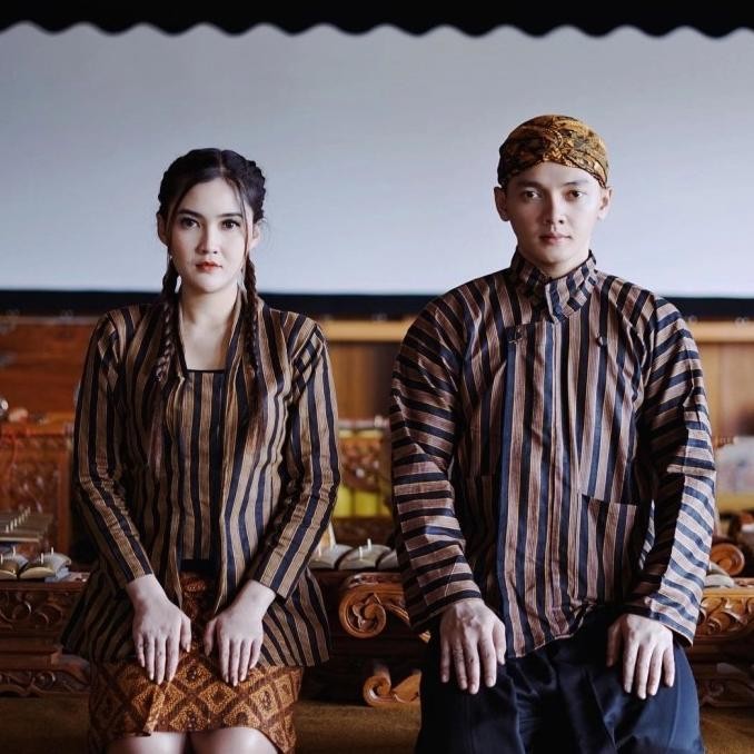 Jual baju lurik jawa sorjan kebaya lurik pakaian adat batik jogja | Shopee Indonesia