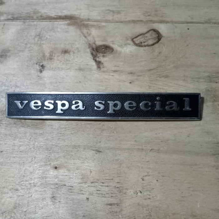 Jual Emblem Emblim Belakang Vespa Special Pts Bahan Alumunium Barang ...