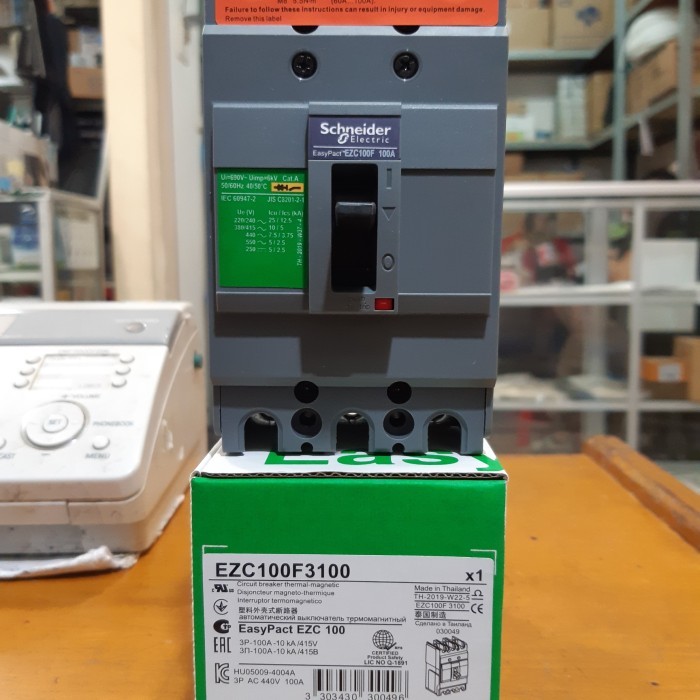 Jual Promo!! Mccb Ezc100F 100A 10Ka 3P Schneider Original | Shopee Indonesia
