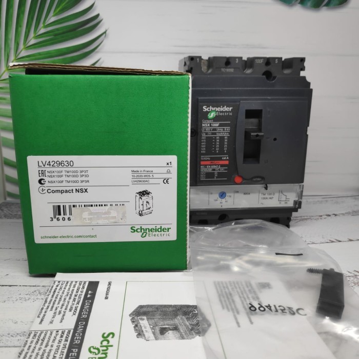 Jual Cuci Gudang Mccb Nsx100F 70 - 100A 36Ka 3P Schneider Tm100D ...