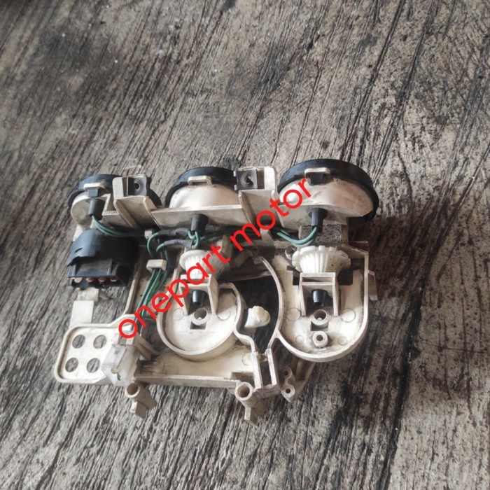 Jual climate control panel ac baleno 1600 CC original bergaransi ...