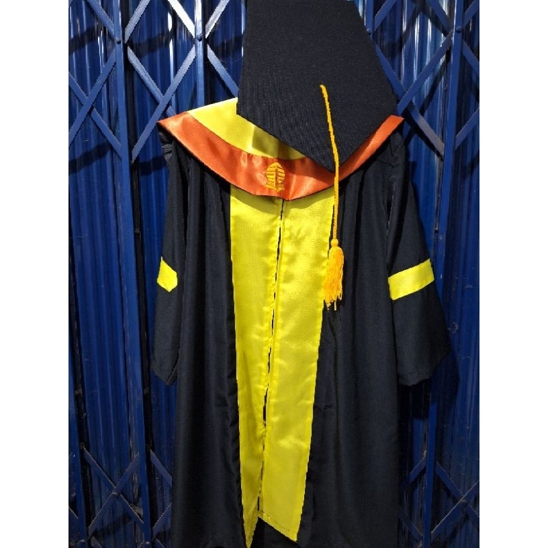 Jual Sexy pengiriman JNE/J&T - Ready Oneset Toga Wisuda UT (jubah ...