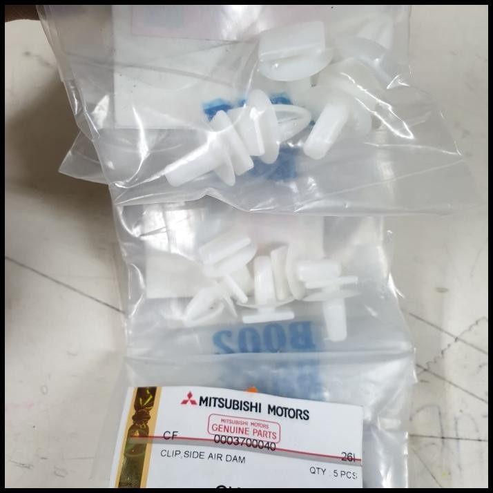 Jual Kancing Over Fender Klip Overfender Asli Mitsubishi Kuda | Shopee ...