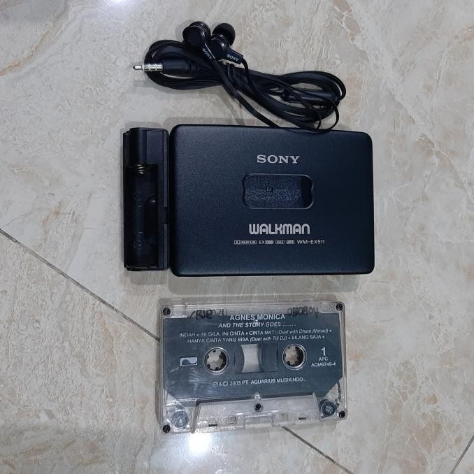 Jual Sony Walkman WM-EX511 retro 1994 antik Headset Kaset Agnes Mo ...